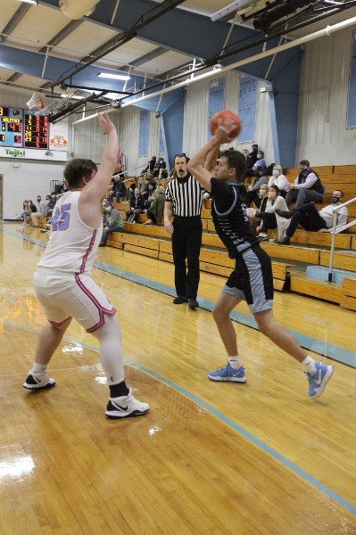 Allen Consolidated Schools - Tri County Wolfpack Boys Gain Early Lead ...